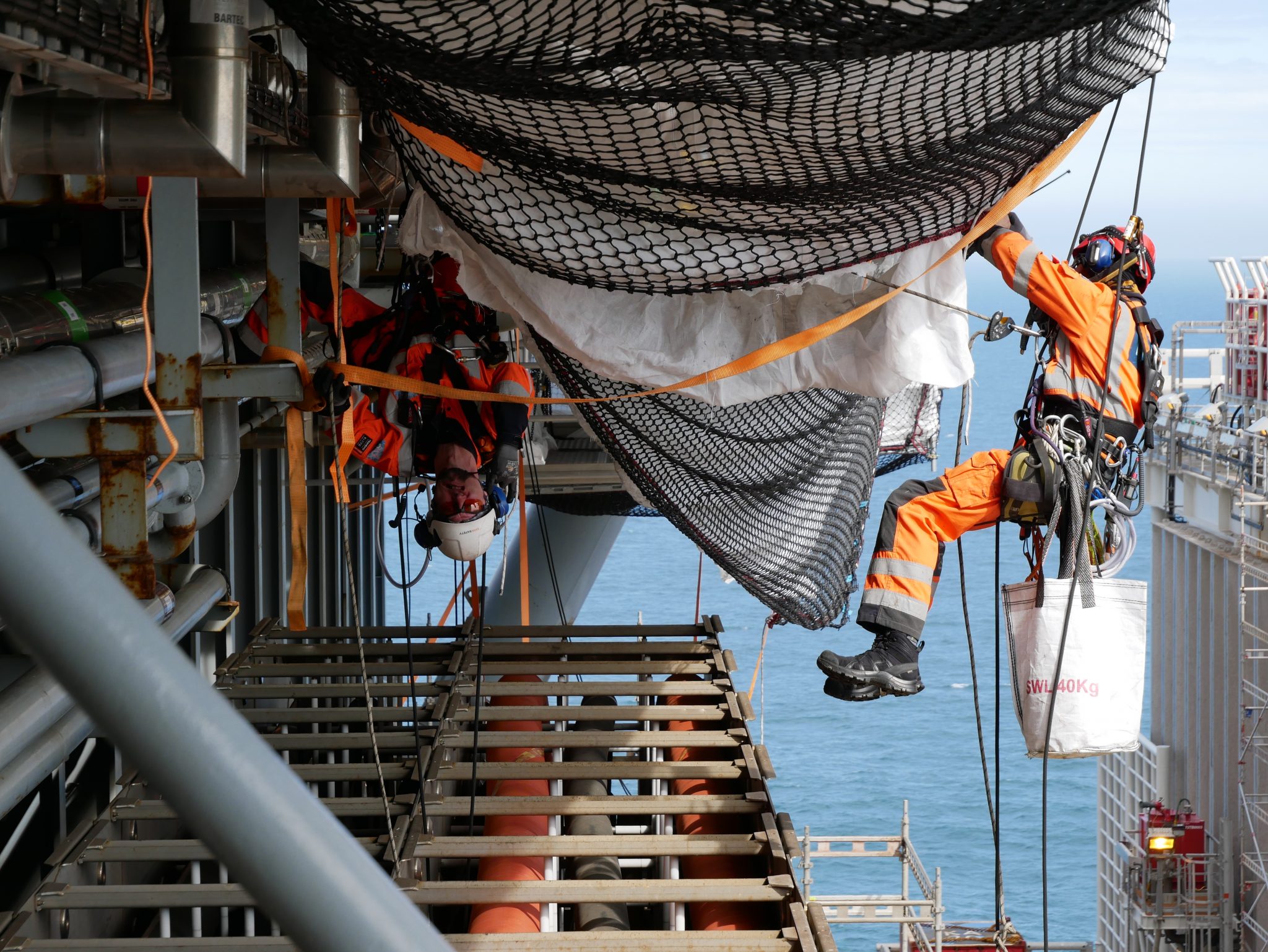 Rope access | Offshore platforms | Oil and Gas Sector | RT9