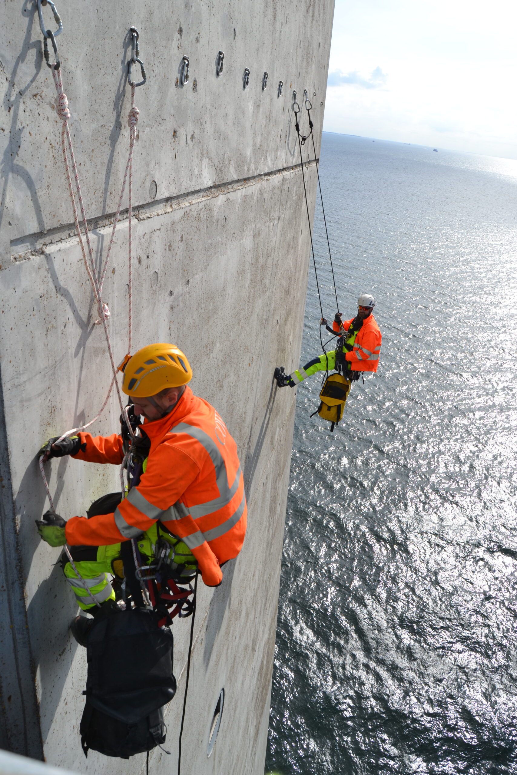 Get Your Inspections Done Safely with Rope Access | RT9